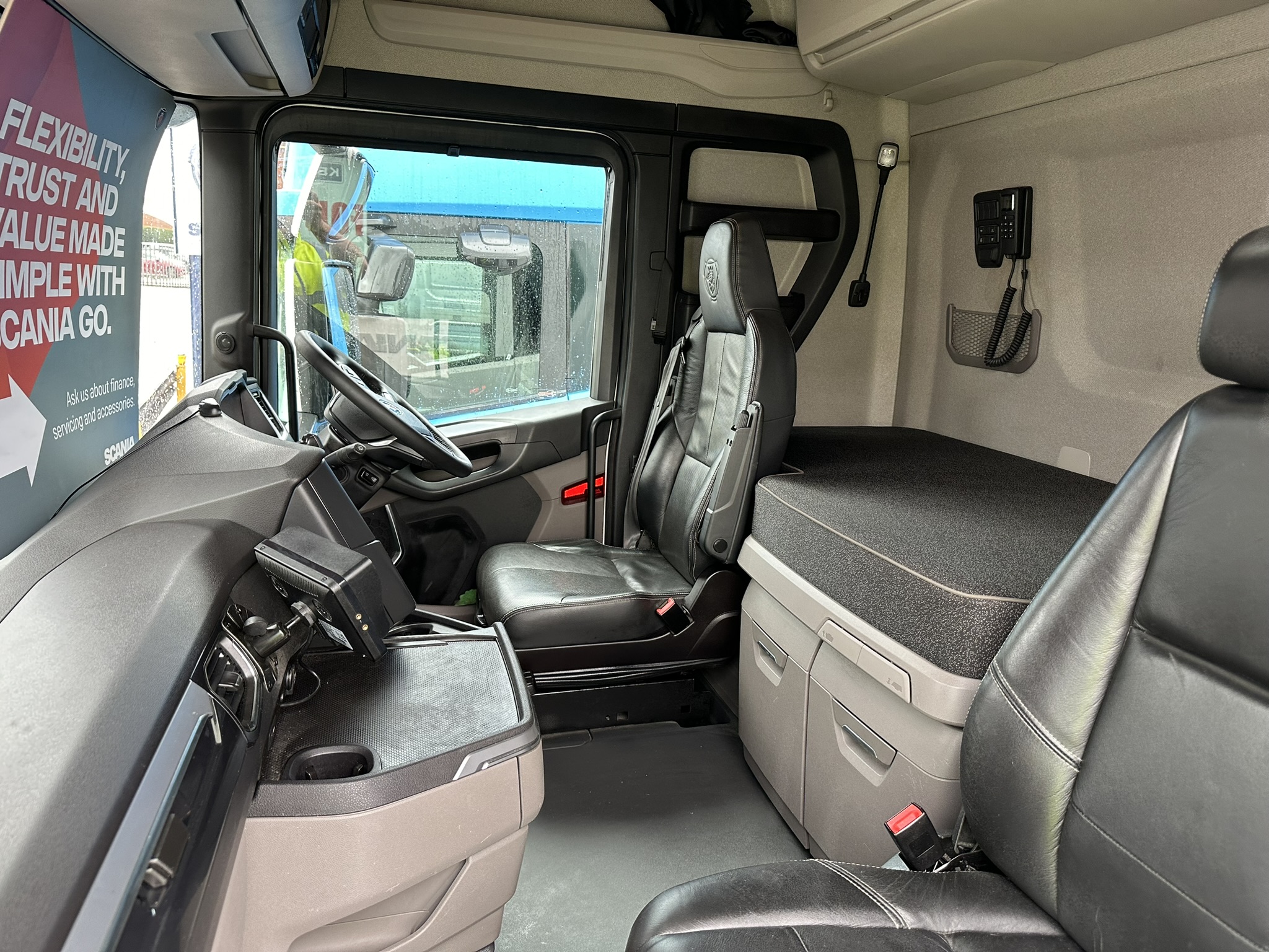 2022 (22) SCANIA S540 6x2 High Roof Sleeper